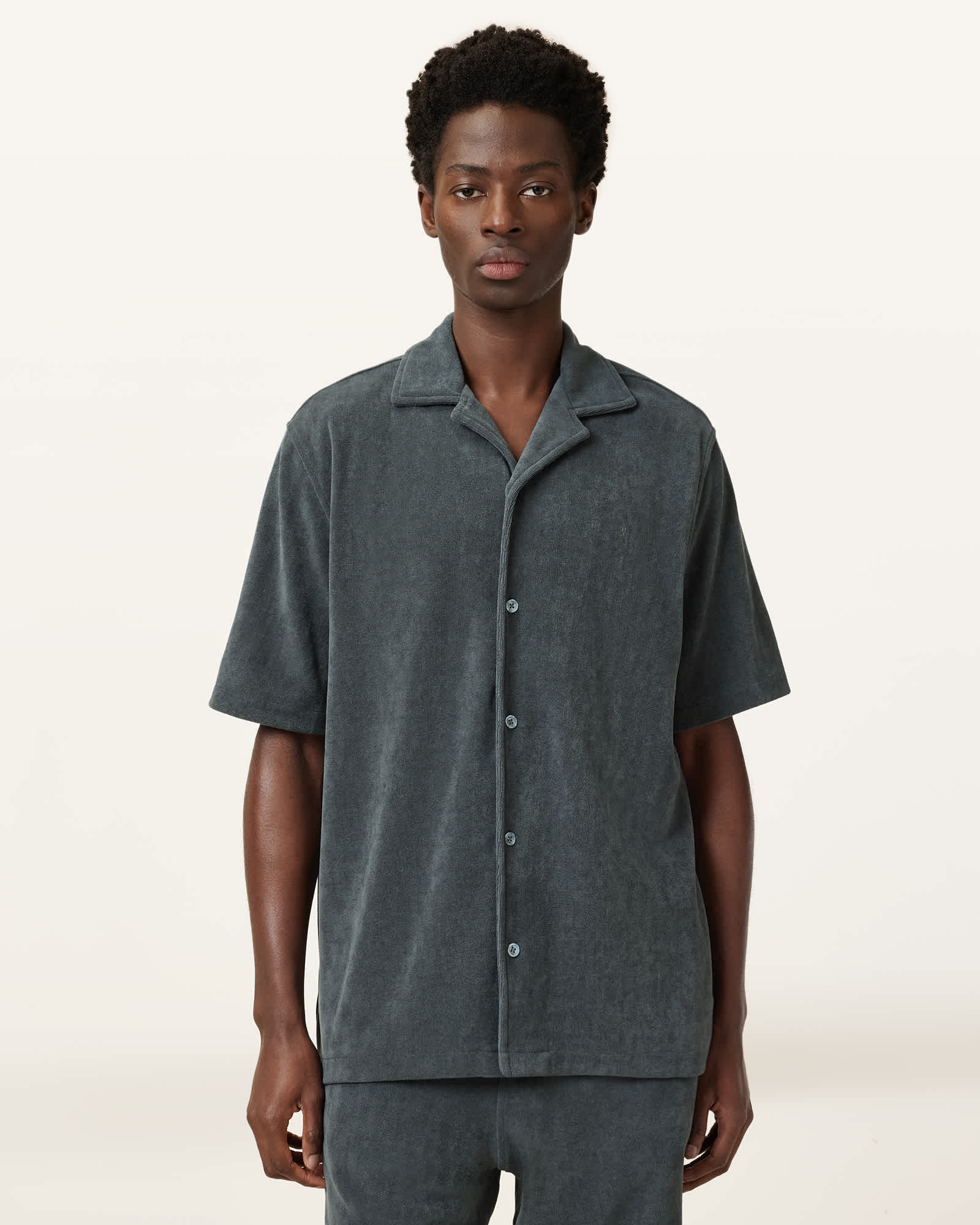 Felix Relaxed Towel Short Sleeve Ramskull Shirt PITCHED BLUE | ALLSAINTS